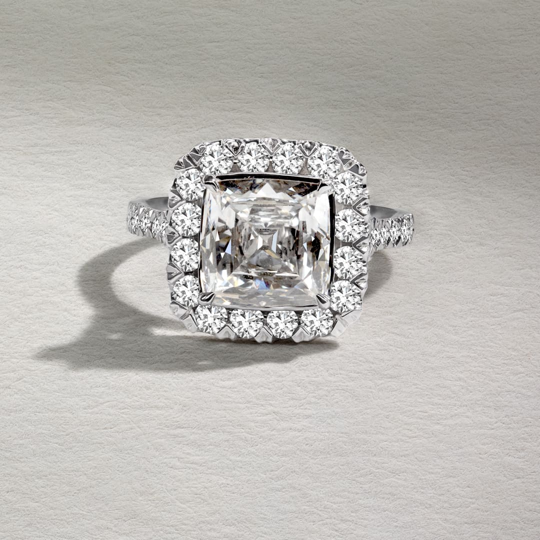 Your Guide to Cushion Cut Diamond Engagement Rings - Robbins Brothers Blog